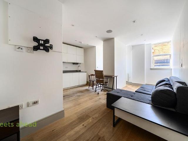 Studio to rent