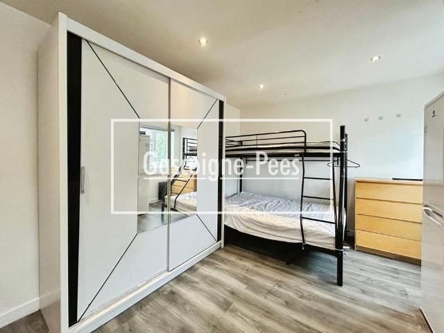Studio to rent