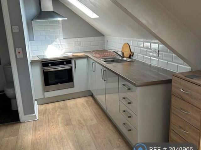 Studio to rent