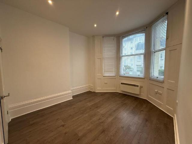 Studio to rent