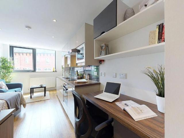 Studio to rent