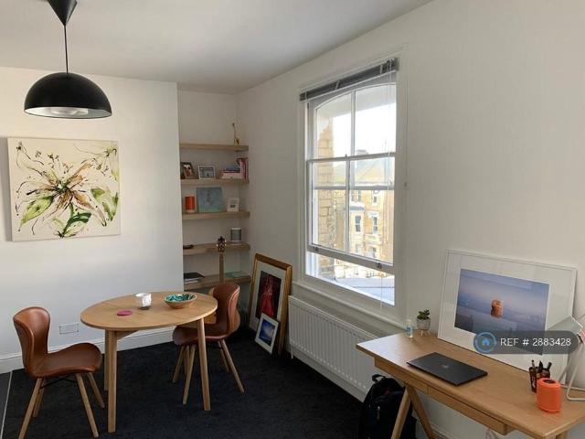 Studio to rent