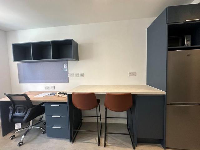 Studio to rent