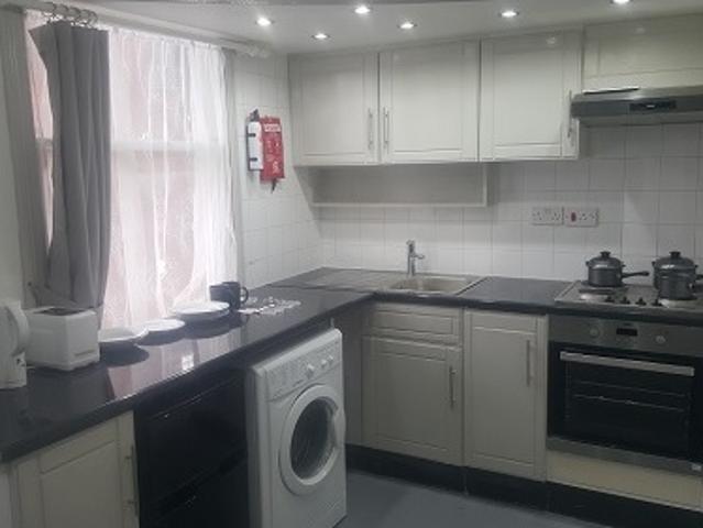 Studio To Rent