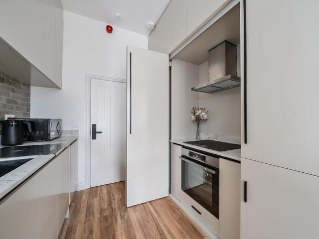 Studio to rent