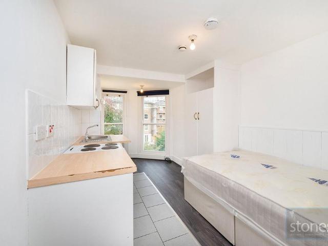 Studio to rent