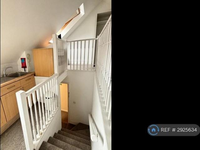 Studio to rent