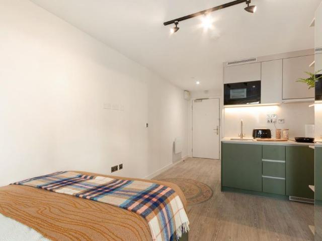 Studio to rent