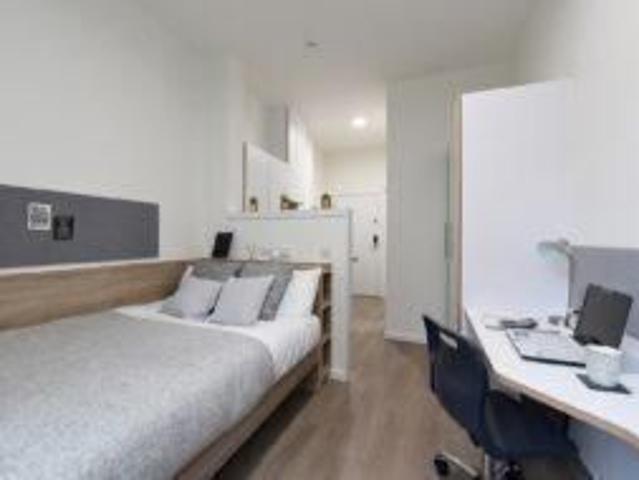 Studio to rent
