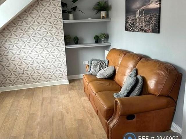 Studio to rent