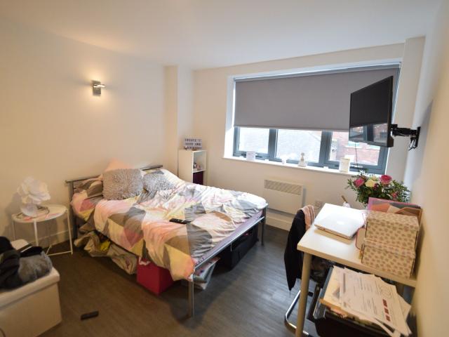 Studio to rent