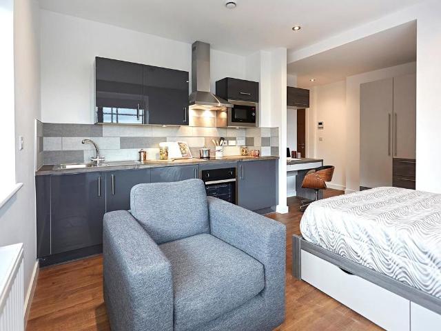 Studio to rent
