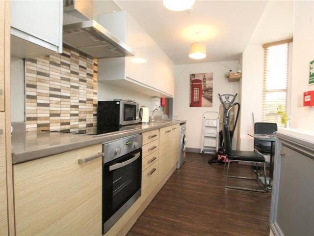 Studio to rent