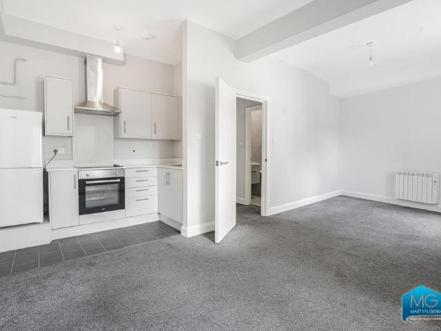 Studio to rent
