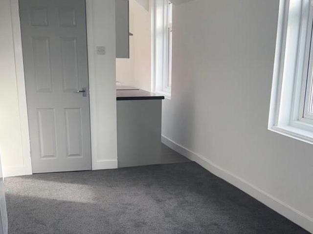 Studio to rent