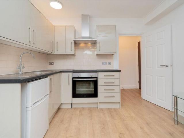 Studio to rent