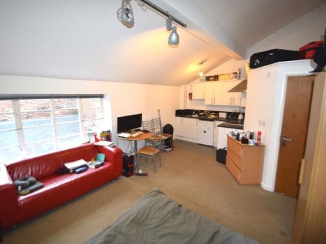 Studio to rent