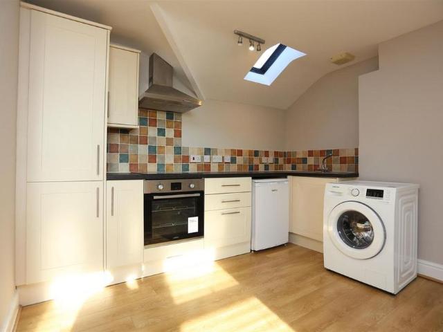 Studio to rent