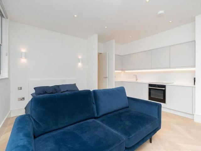 Studio to rent