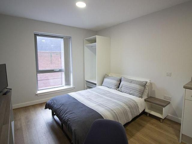 Studio to rent