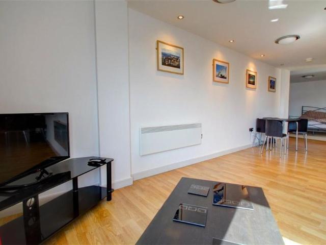 Studio to rent