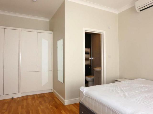 Studio to rent