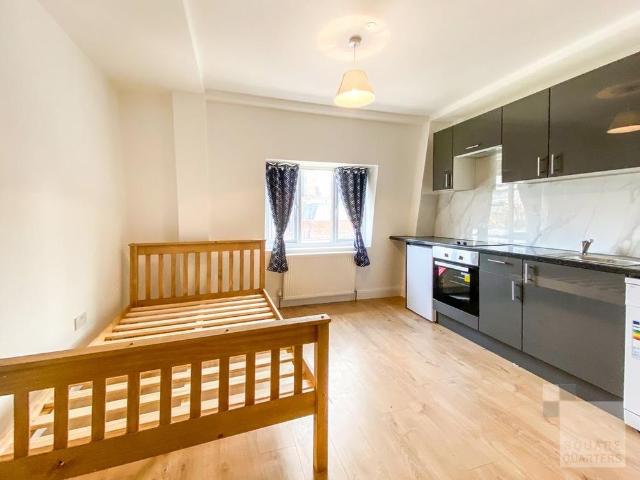 Studio to rent