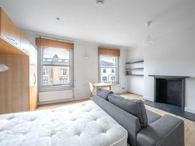 Studio to rent