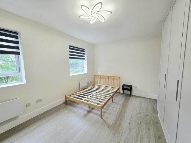 Studio to rent