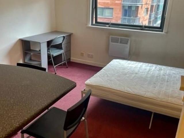 Studio to rent