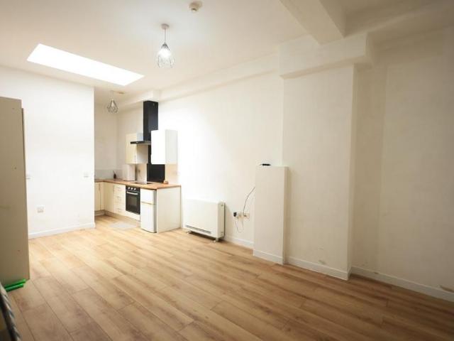 Studio to rent