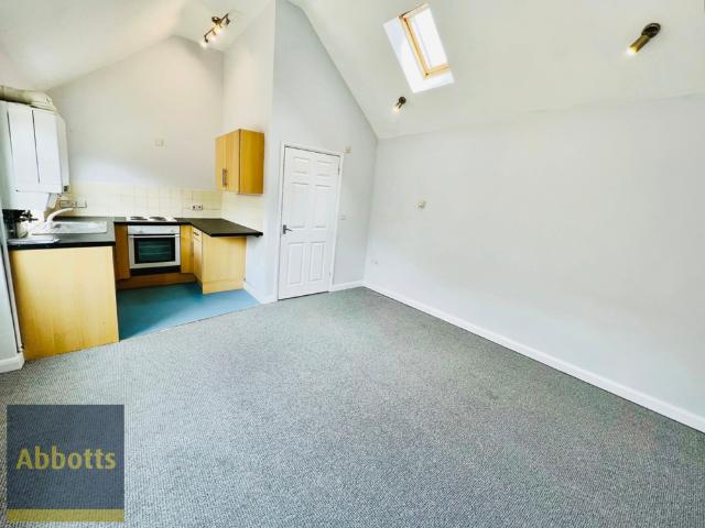 Studio to rent