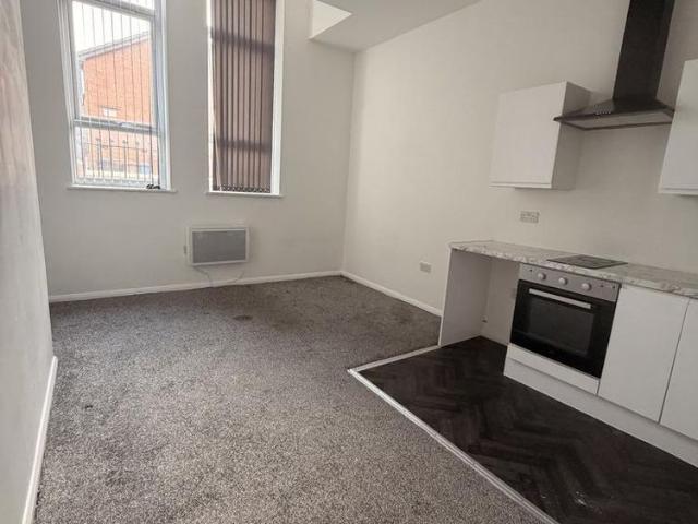 Studio to rent