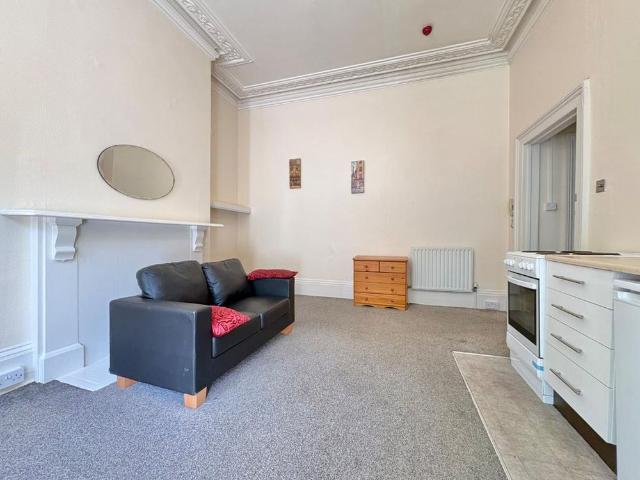 Studio to rent