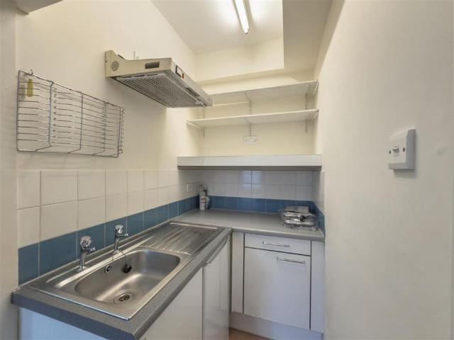Studio to rent