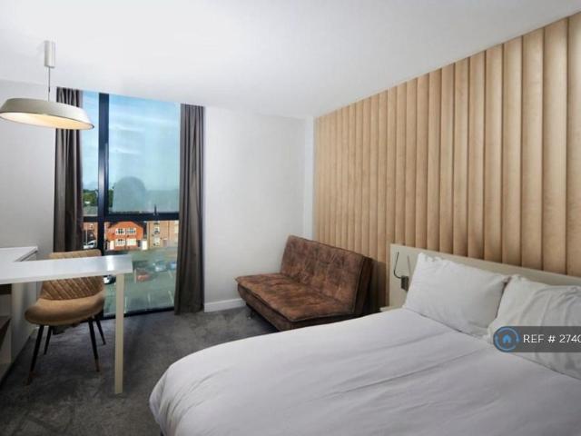 Studio to rent