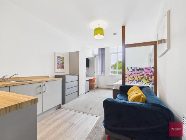 Studio to rent