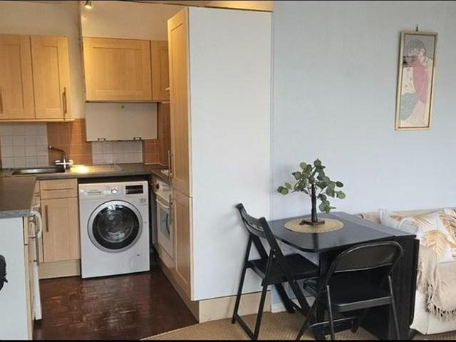 Studio to rent