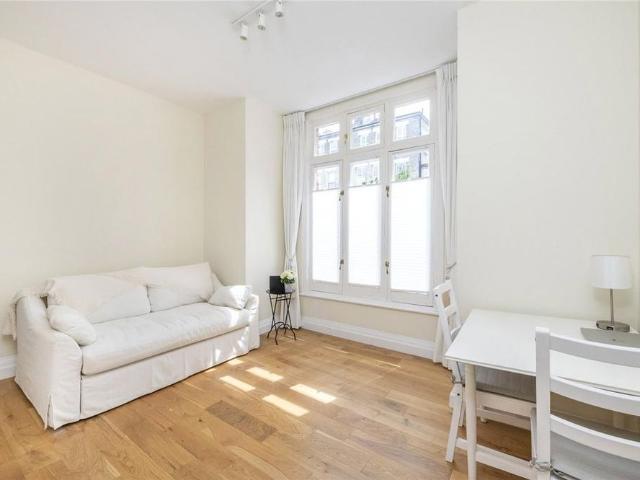 Studio to rent