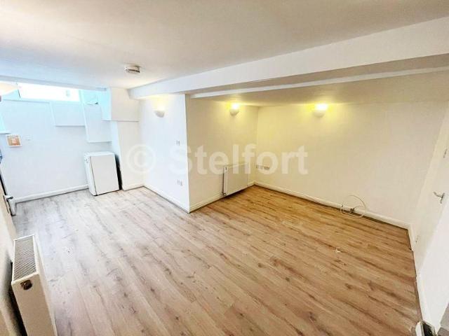 Studio to rent