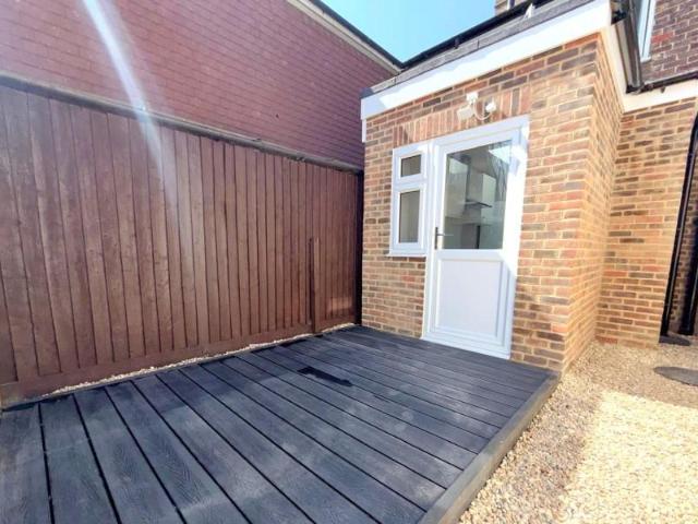 Studio to rent
