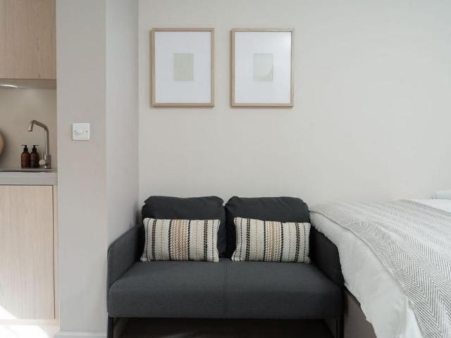 Studio to rent