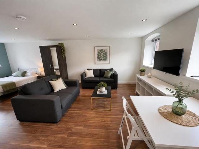 Studio to rent