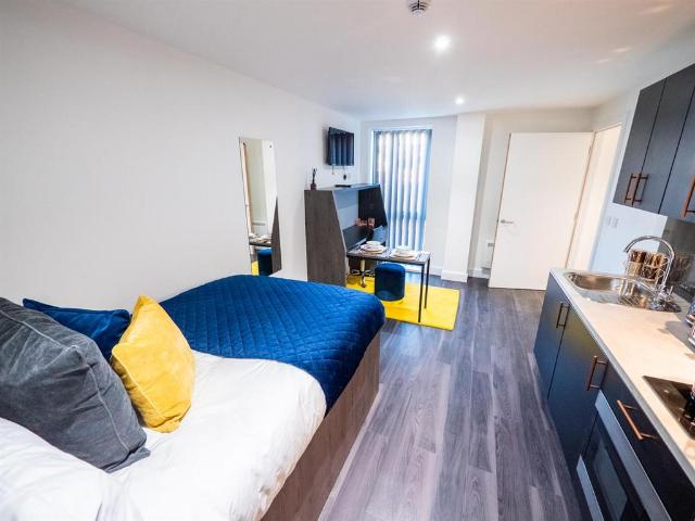 Studio to rent
