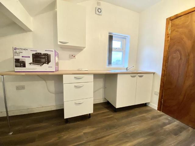 Studio to rent