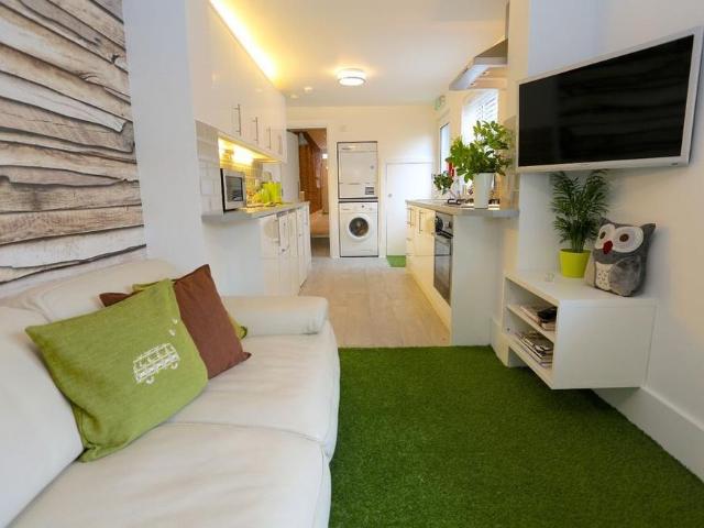 Studio to rent