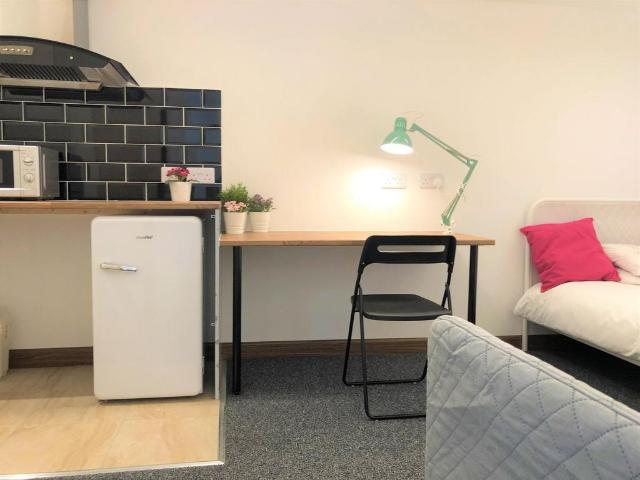 Studio to rent