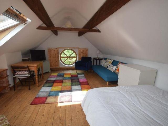 Studio to rent