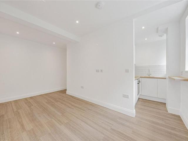 Studio to rent