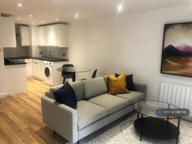 Studio to rent